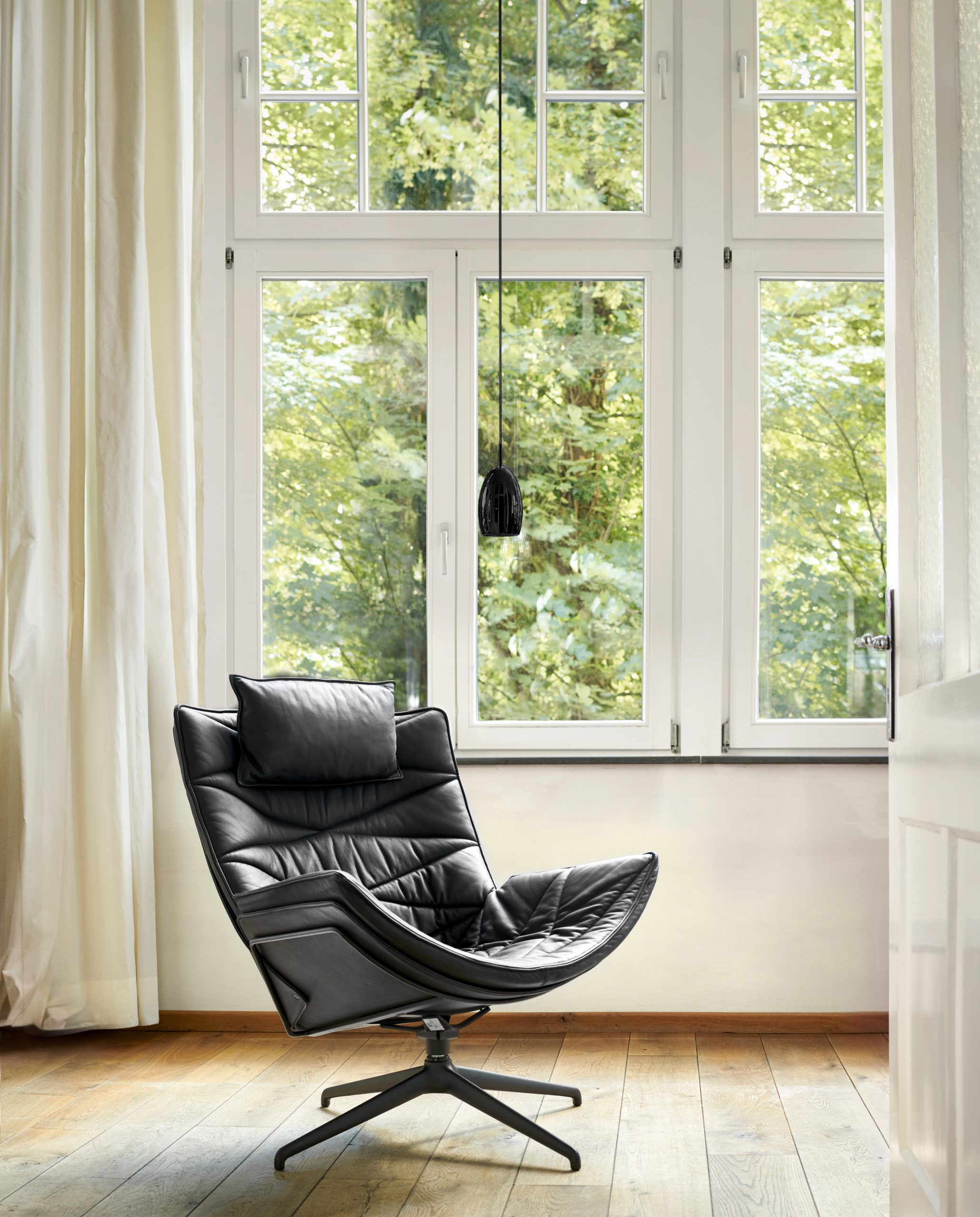 KFF - Fauteuil Nest - Van Duivenboden Interieur