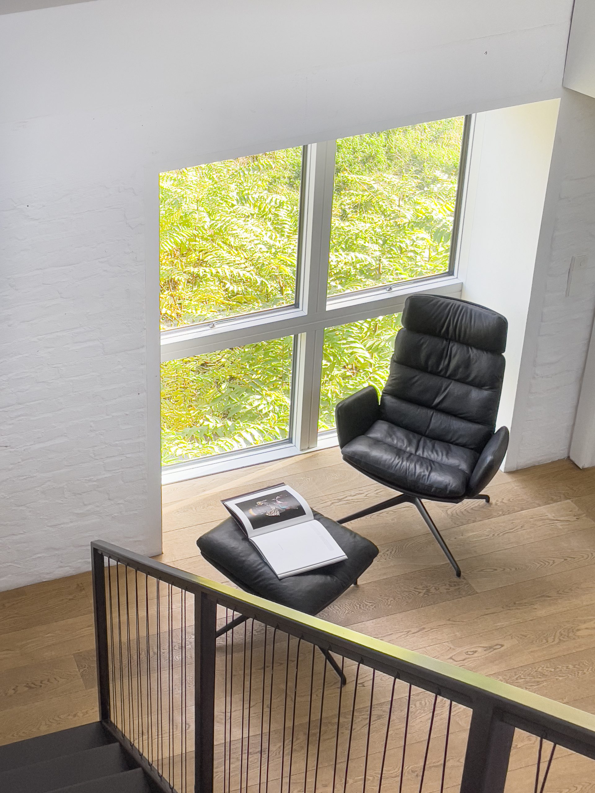 KFF - Loungefauteuil Arva - Van Duivenboden Interieur